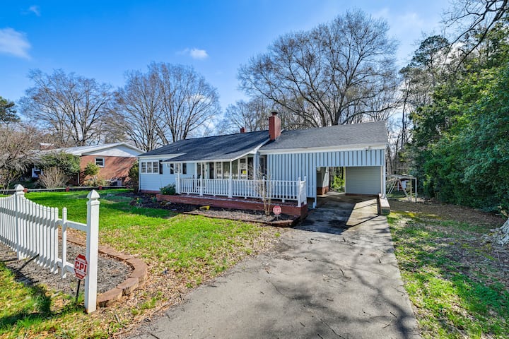 Family Fun In Gastonia! Home 3 Mi To Downtown - Gastonia, NC