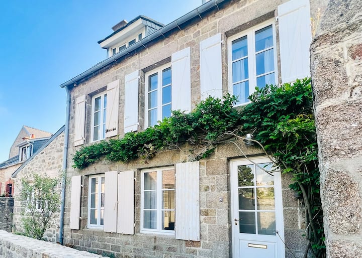 La Maison Des Lys - Saint-Vaast-la-Hougue