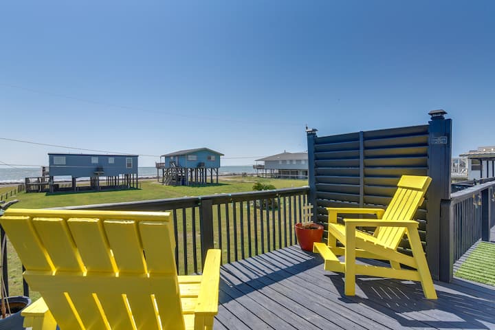 Steps To Surfside Beach! Ocean-view Texas Retreat - Freeport, TX