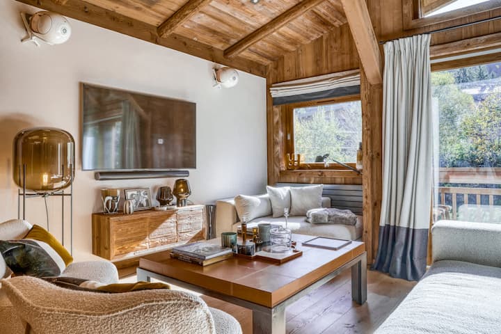 Mont Joly Summary:<br>th - Megève