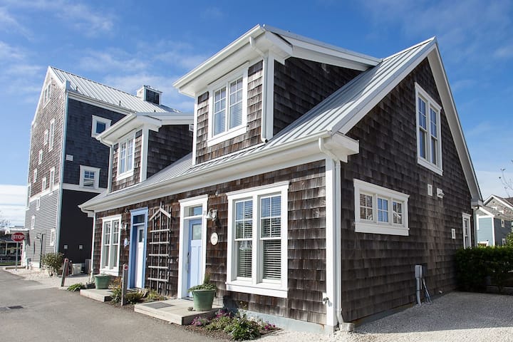 Whispering Sands: Dog-friendly & Fire Pit - Pacific Beach, WA