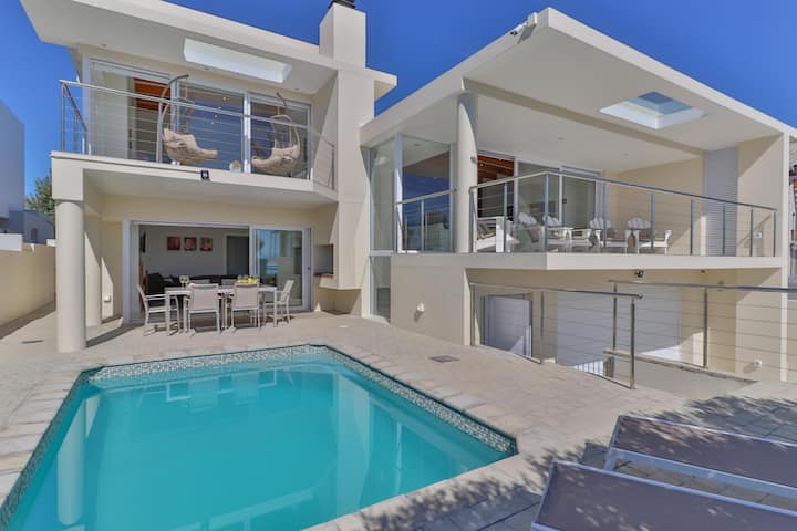 111 Memories | Coastal Calm & Contemporary Comfort - Gansbaai