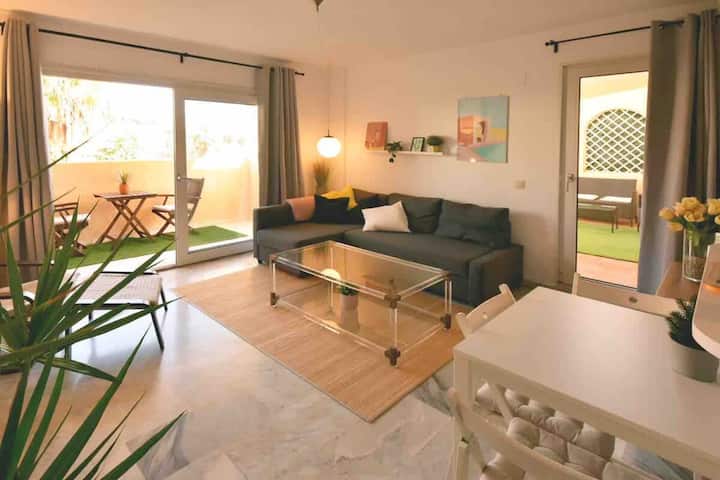 Seaside, Golf & Casino Cozy Apartment - Benalmádena