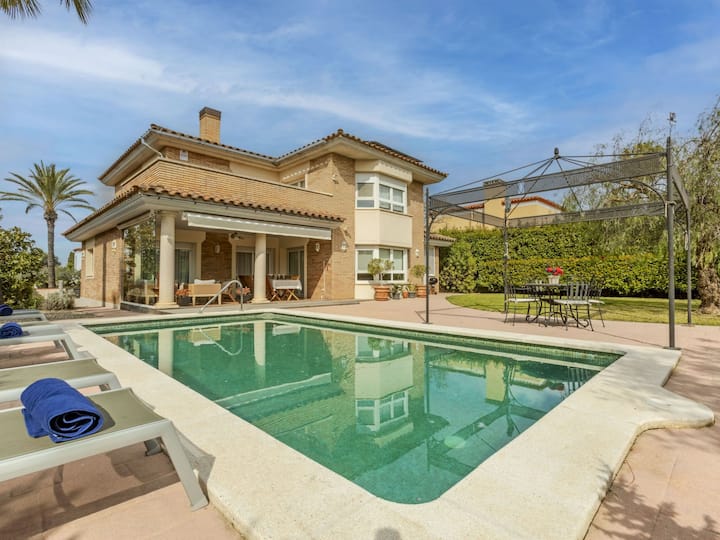 Bertoni Golf & Sea By Interhome - Reus