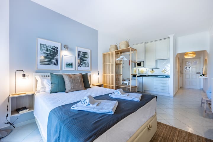 Marina View Studio By Seewest - Lagos