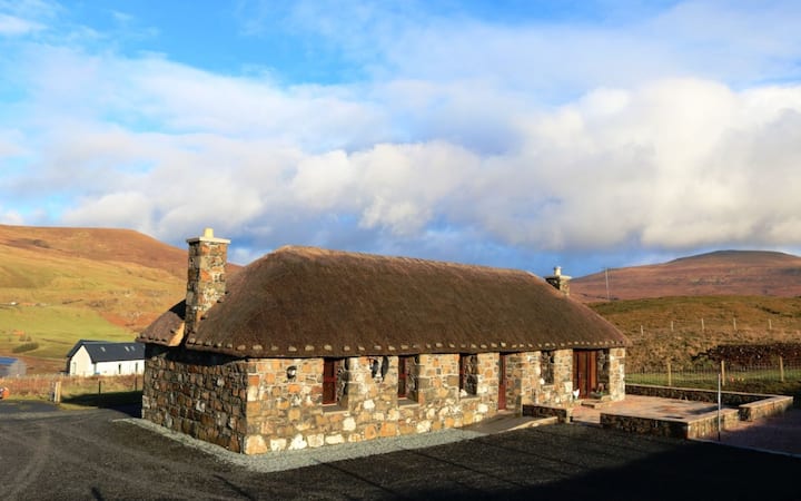 Fairy Glen Cottage - Uig