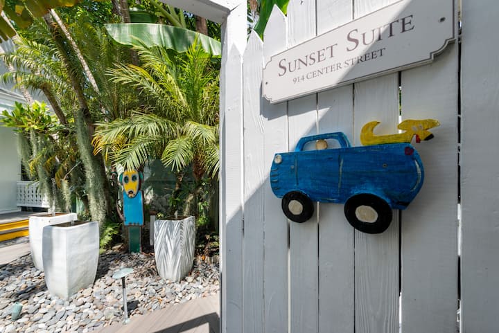 Sunset Suite-historic 2 Br, K/q, Sleeps 4, Spa! - Key West, FL