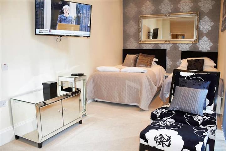 The Coral Suite - Southport