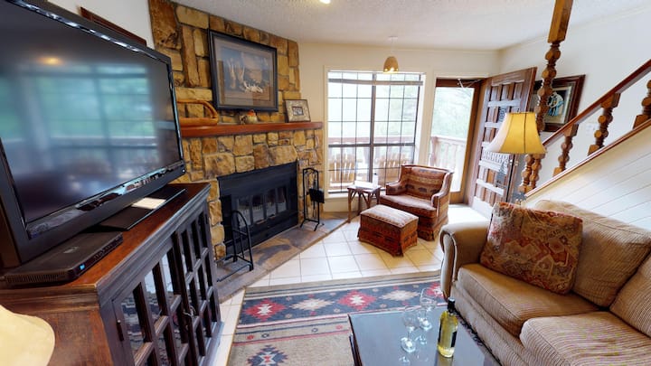 Casa Nueva #6  Gorgeous Views, Pets Allowed - Red River, NM