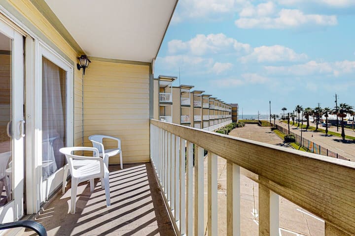 Seawall Escape @ Victorian Condos - Moody Gardens, Galveston