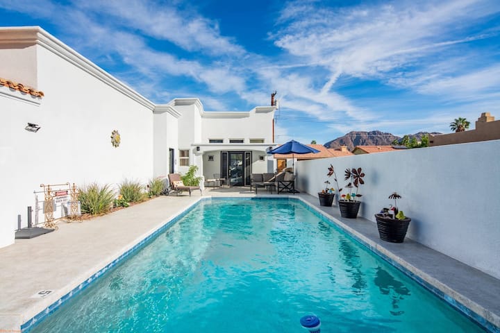Casa En Montezuma En La Quinta Cove, Piscina Privada, Junto A Las Montañas Y Rutas De Senderismo - Indian Wells, CA
