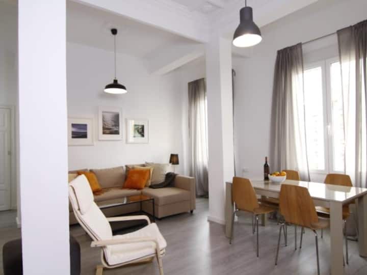 Bright Apartment In Ruzafa +Wifi - Moncada