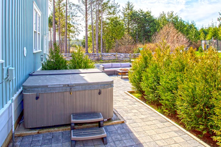 Seabrook Acres Away | Pet Friendly, Hot Tub, 3br - Pacific Beach, WA