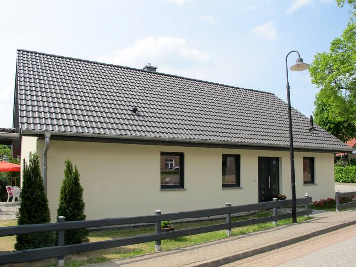 Johannika By Interhome - Schwerin