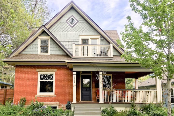 Stroll To Pearl Street From Stunning Historic Home - Boulder, CO
