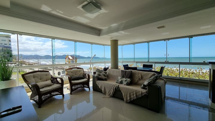 4 Quartos, Sofisticado, Beira-mar - Pôrto Belo
