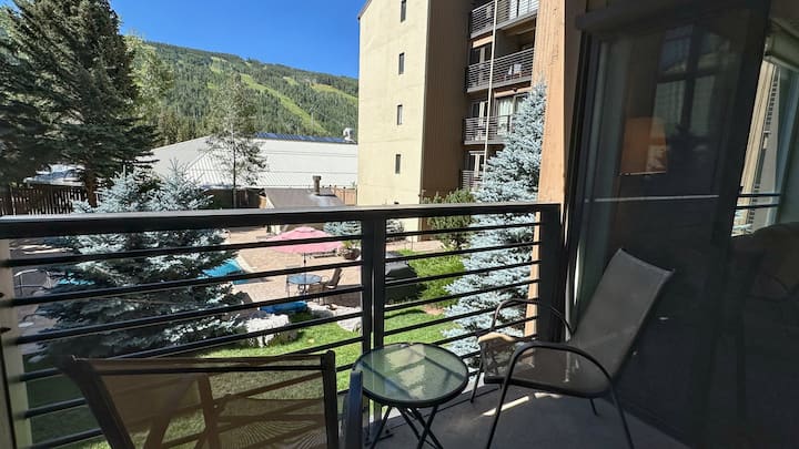 Great Views To Vail Mtn - Outdoor Pool & Hot Tub - Vail, CO