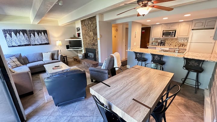 Condominio Recientemente Remodelado - Piscina Al Aire Libre Y Jacuzzi - A Pie De Los Ascensores En Lionshead - Vail, CO