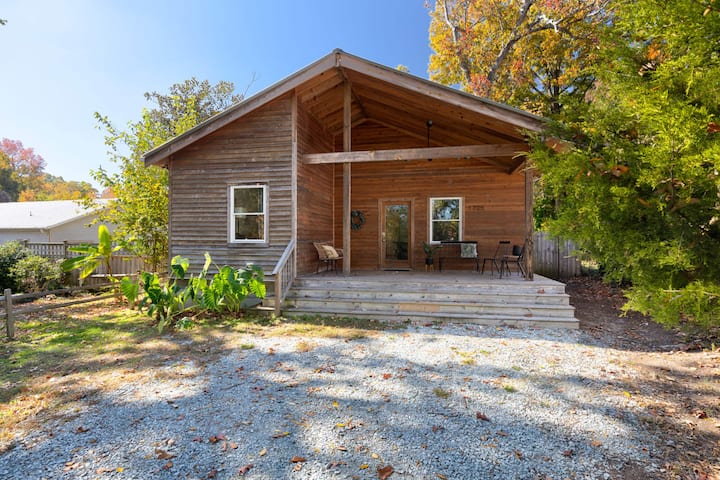 Modern, Quality 4br Near Downtown - Durham, NC