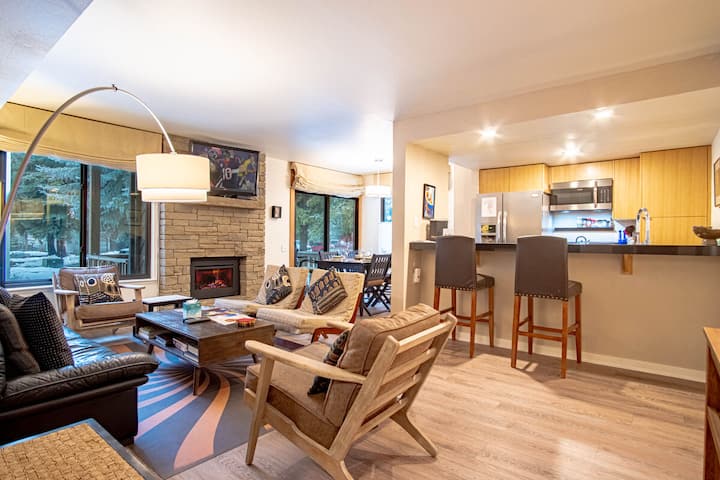 Sv139 - Walk To Lifts & Town - Hot Tub & Pool - Ketchum, ID