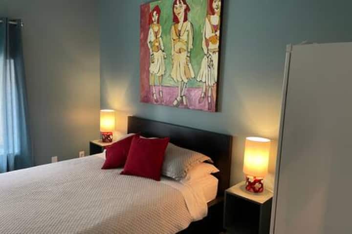 Metropolitan Loft 202 - Red Deer