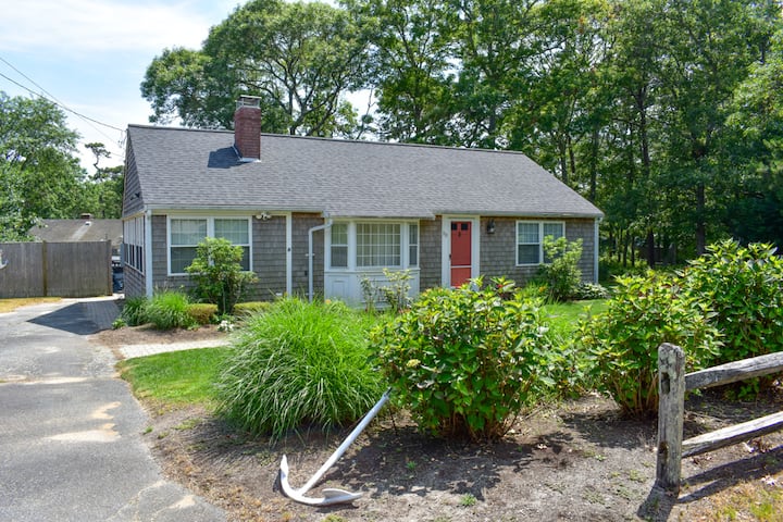 Teal Circle 38 - Dennis, MA