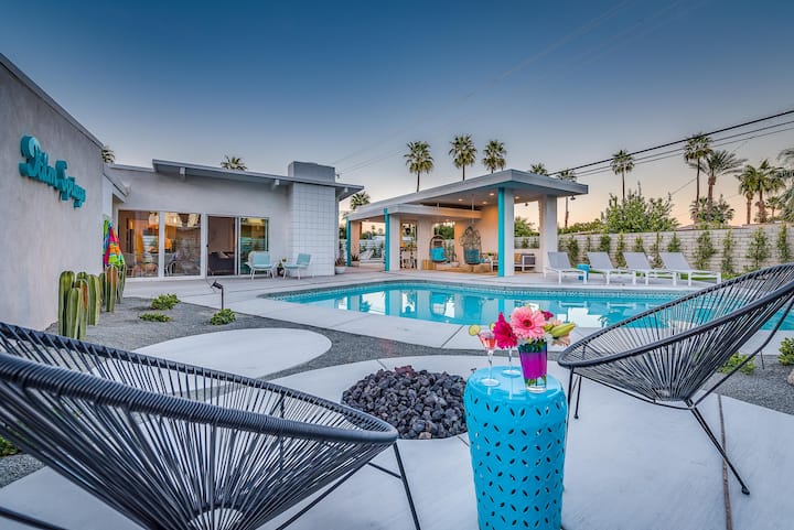 Ps Hangout: Outdoor Living Perfection - Palm Springs, CA