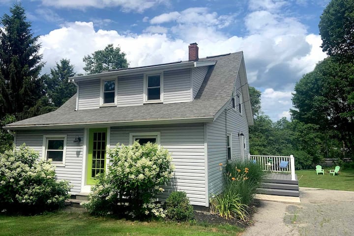 Spacious 2 Br Kittery Home - Walk To Portsmouth! - Portsmouth, NH