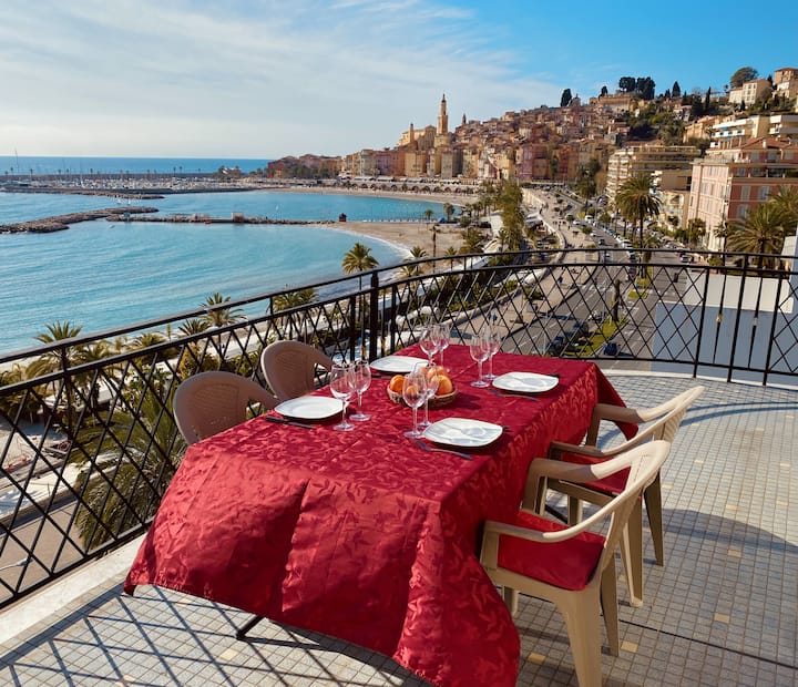 Merveilleuse Vue Mer Au Santa Maria - Menton