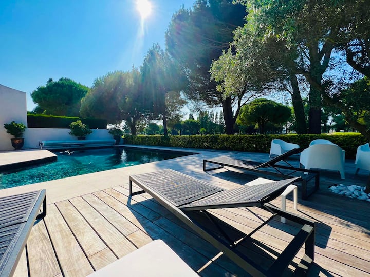 Villa Unique En Première Ligne Sur Le Golf - La Grande-Motte