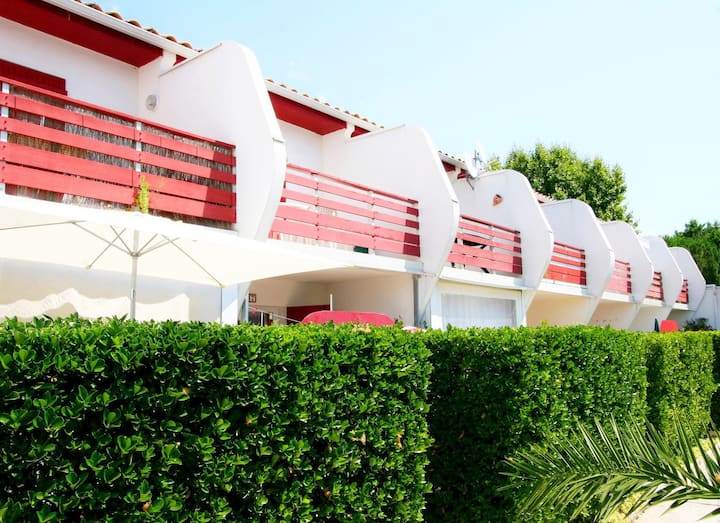 Deux Pièces Mezzanine Résidence Avec Piscine - Aigues-Mortes