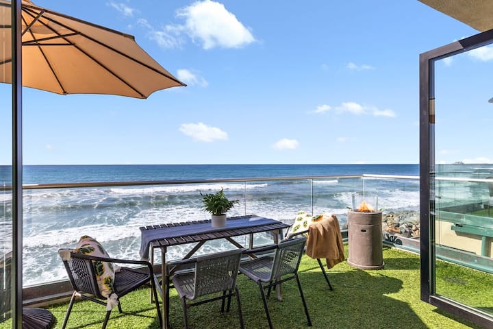 Oceanfront Charm Getaway P817-1 - Oceanside, Californie