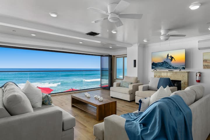 Single Family Beachfront Home, Private Beach - Oceanside, Californie