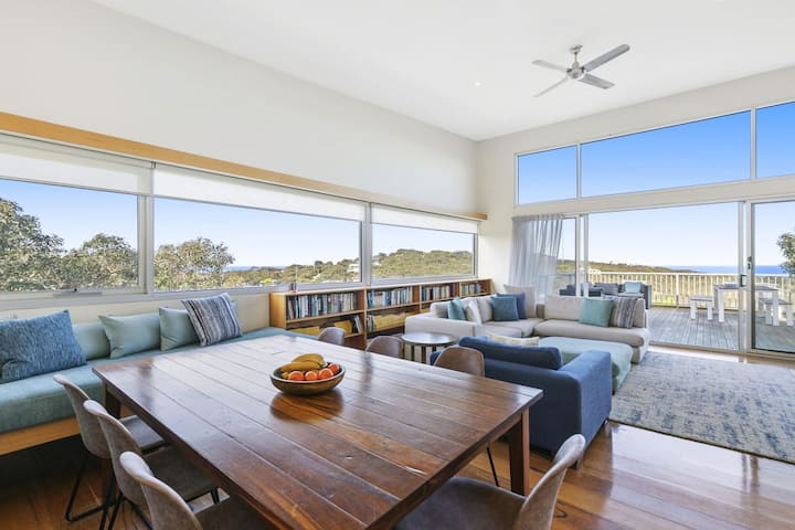 Timbara Hideaway I Ocean Views I Pet Friendly - Fairhaven