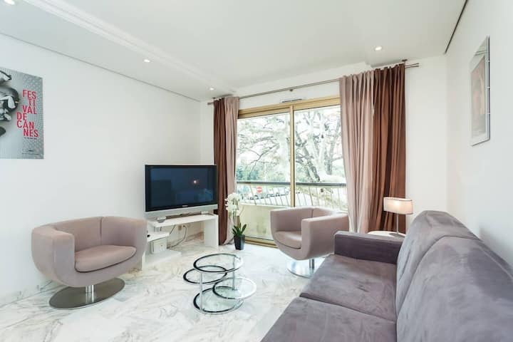 Bel Appartement à Proximité De La Plage - La Roquette-sur-Siagne