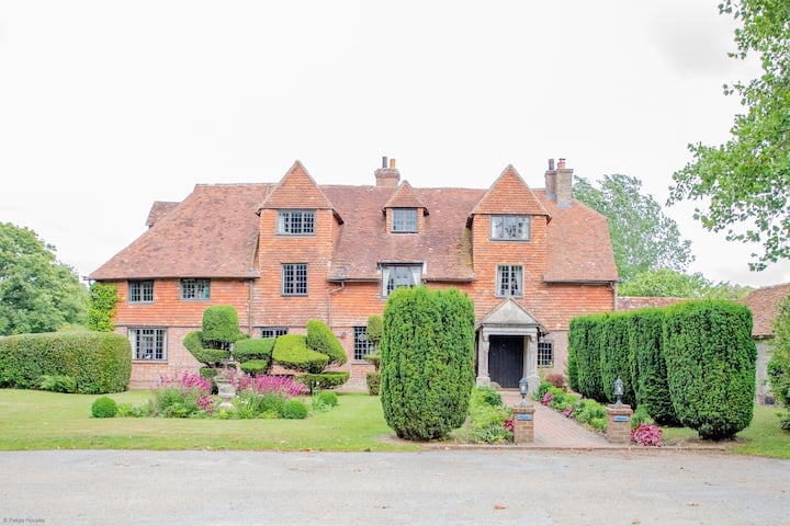 Pekes Manor - Kent