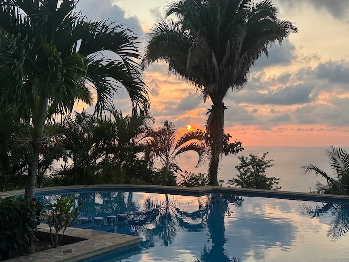 Stunning 2-bedroom Ocean View Condo 208 At Vista E - Chacala