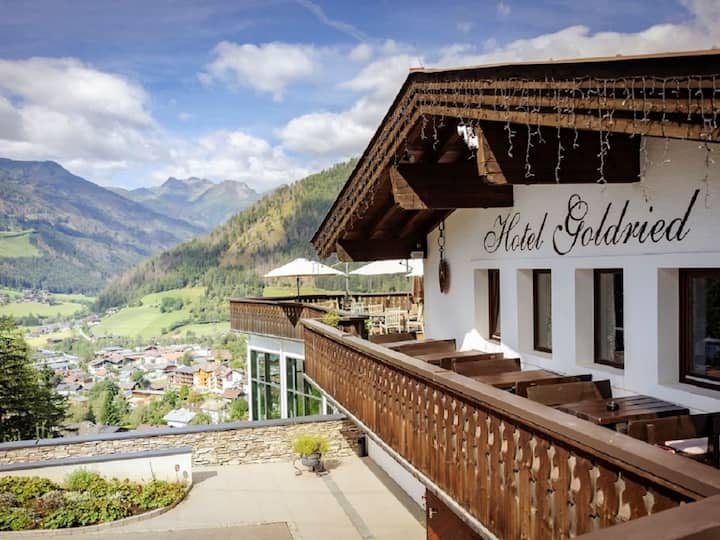 Wellnessapartment By Interhome - Matrei in Osttirol