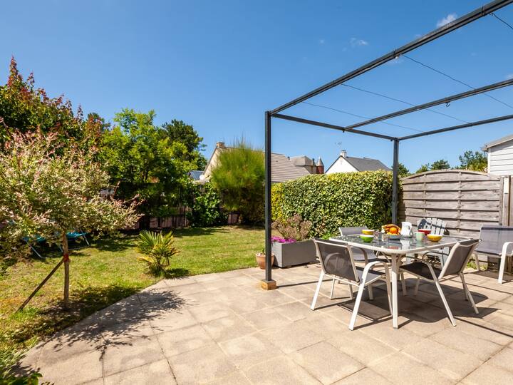 Oscar By Interhome - Hauteville-sur-Mer