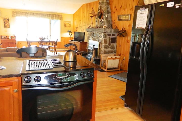 Saddleback Lake Lodge 26 | Close To Saddleback - Maine