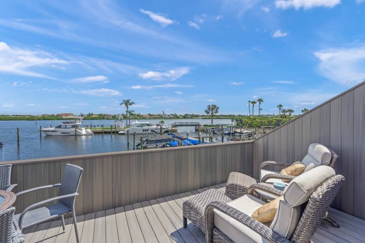 Luxury At Its Finest | Water Views | Heated Pools - Siesta Key, FL