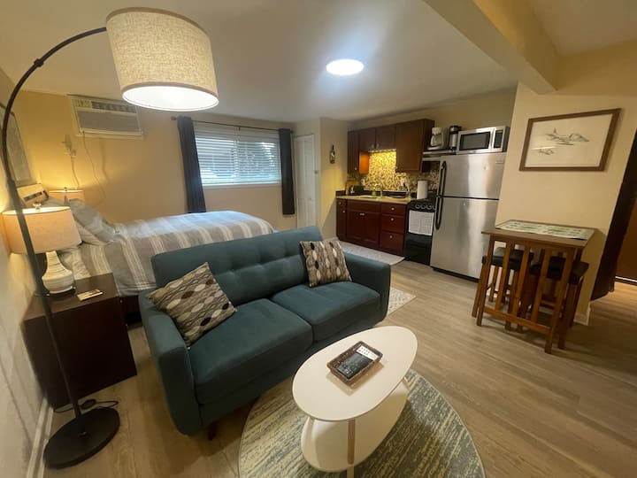 Twin Oaks Extended Stay Studio - 2813 Apt 1 - Syracuse, NY