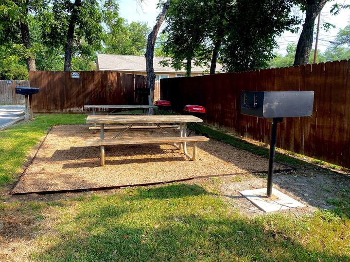 Trv-black Stone - New Braunfels, TX