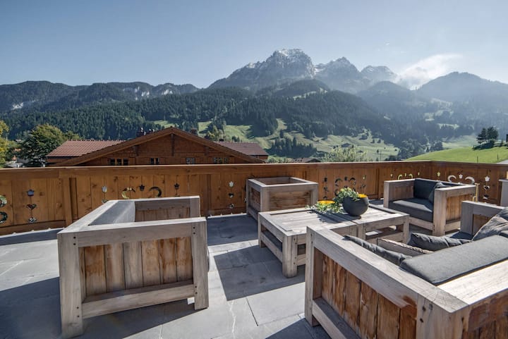Super Private Luxury Chalet With Hotel Facilities - Rougemont