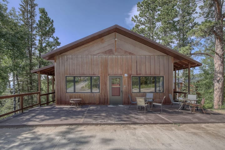 Mountain Oasis - Private Hot Tub And Game Room. - Deadwood, SD