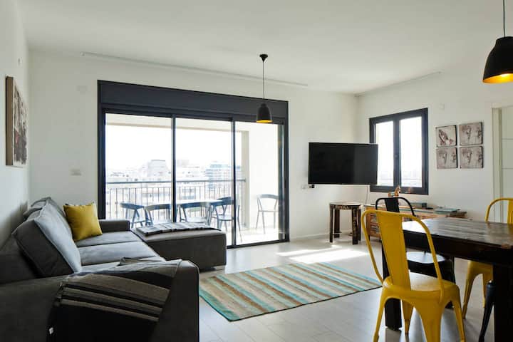 Trust Inn - Ocean On The Horizon - Tel Aviv-Yafo