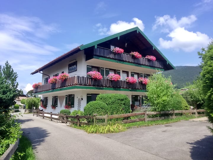 Mooie Bungalow Voor 2 - 6 Personen Met Privé Tuin - Ruhpolding