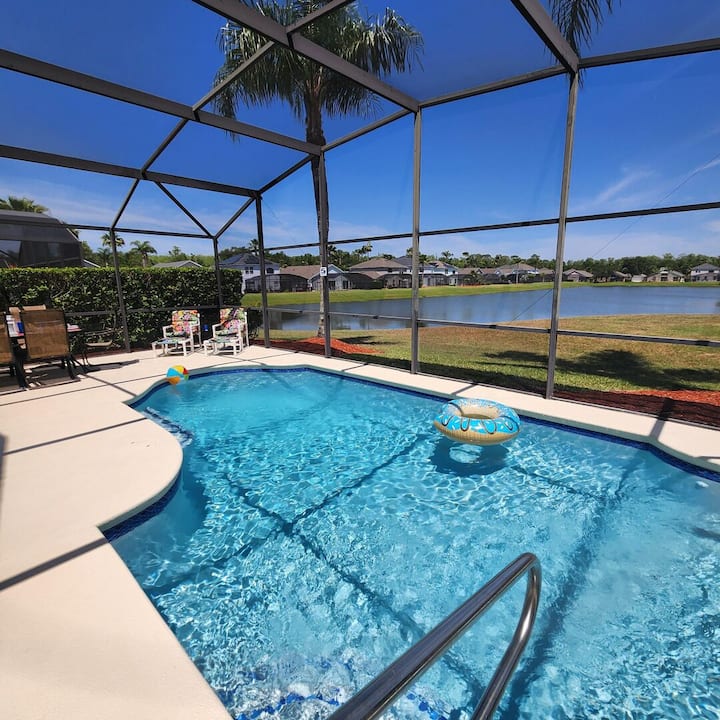 New Pool With Lake View Minutes To The Parks - Kissimmee, FL