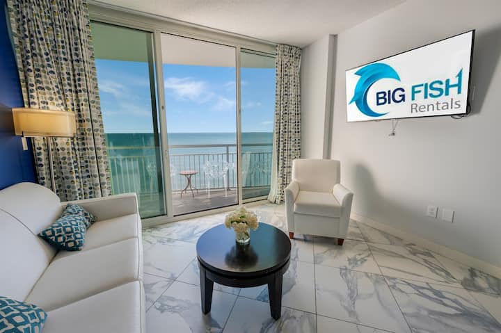 Condo With Balcony, Beach & Resort Access - Myrtle Beach