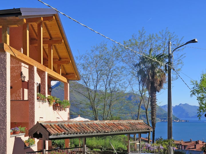 Incantevole Appartamento Per 4 Persone Con Wifi, Tv, Terrazza E Animali Ammessi - San Siro